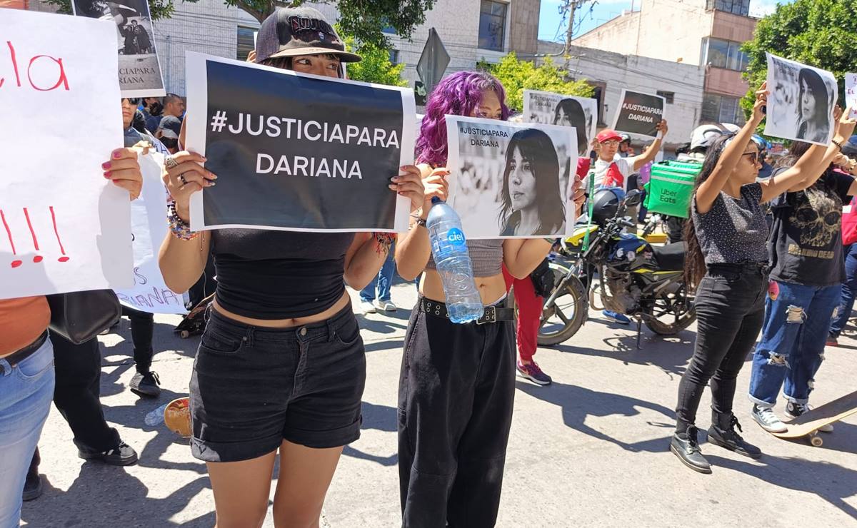 “Que trabajar no nos cueste la vida”: familia de Dariana, conductora asesinada en SLP exige ...